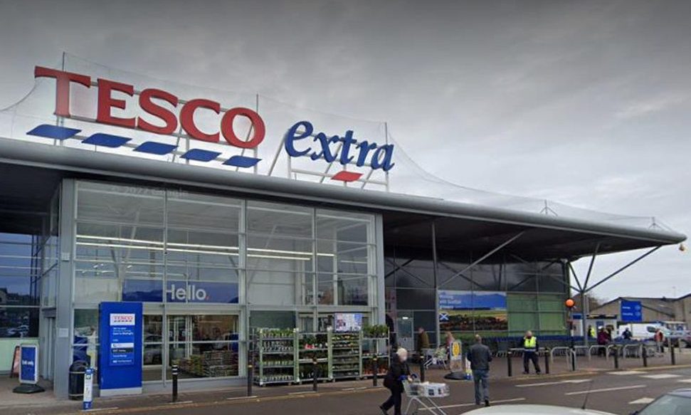 Elgin Tesco shopper battered with hammer and groceries stolen