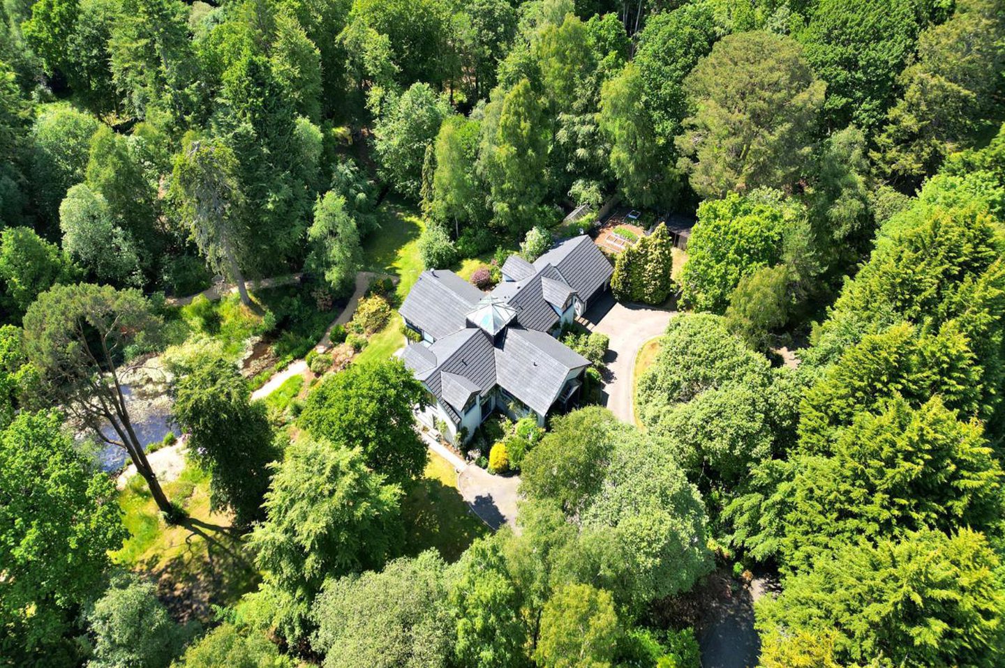 Bieldside house goes on the market for £1.6 million