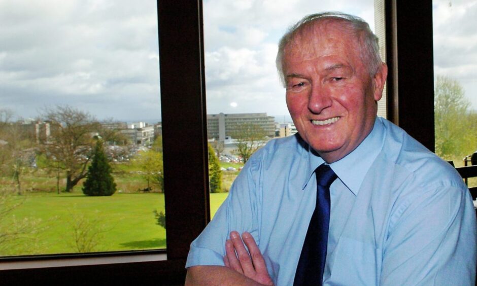 Raymond Bisset: Last Provost of Gordon District dies aged 81