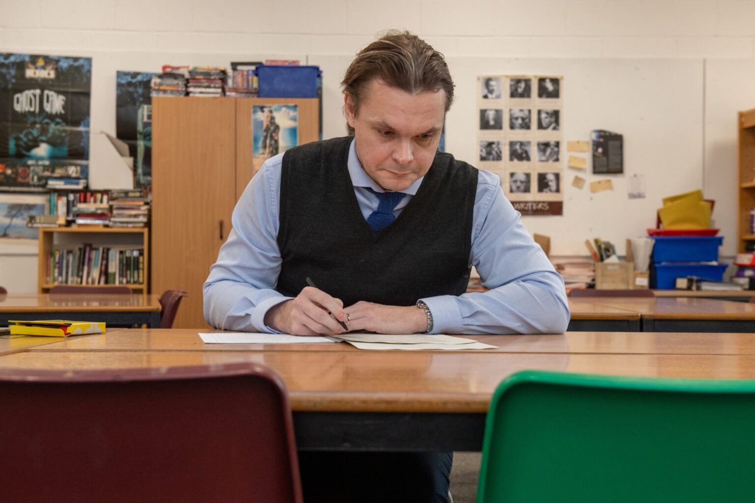 Can our journalist Calum pass a National 5 English exam?