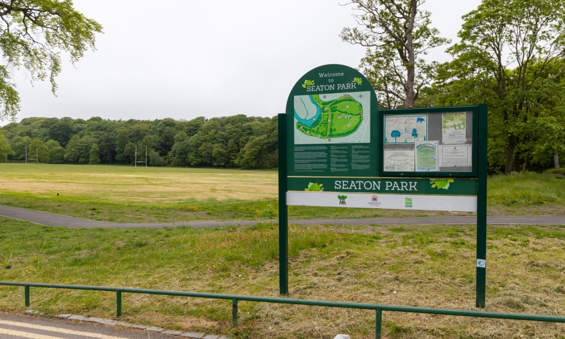 Seaton Park tributes leave Aberdeen spot 'looking like a graveyard'
