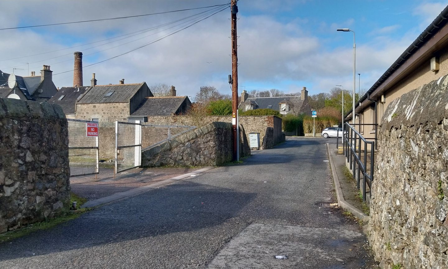Former Ellon bank car park to host car wash despite traffic fears