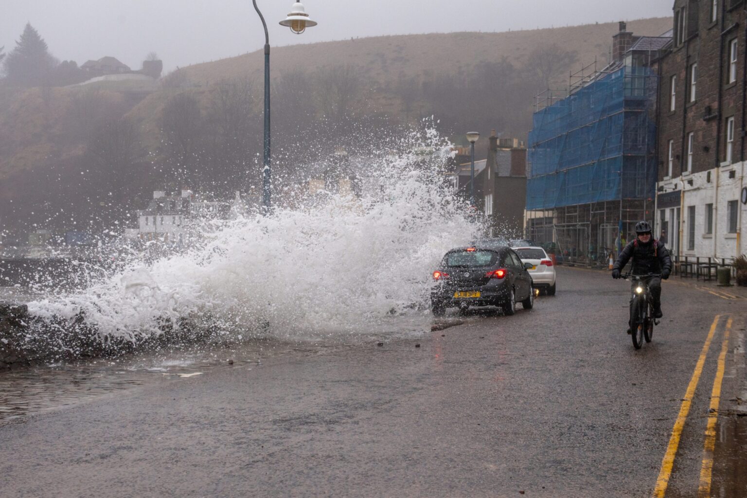 Stonehaven seafront walkers told to stay away after flood damage