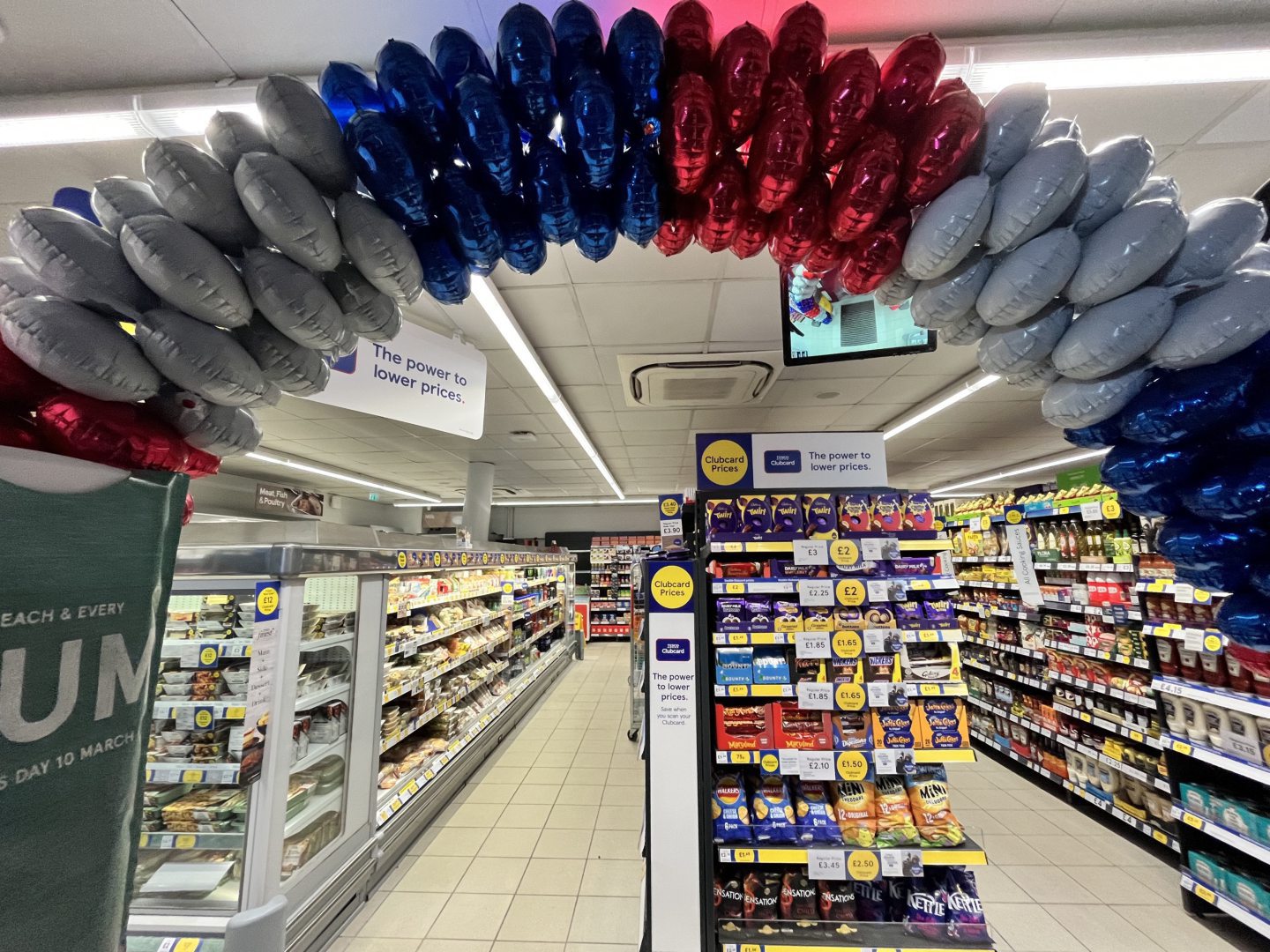 New Tesco Express store opens in Stonehaven