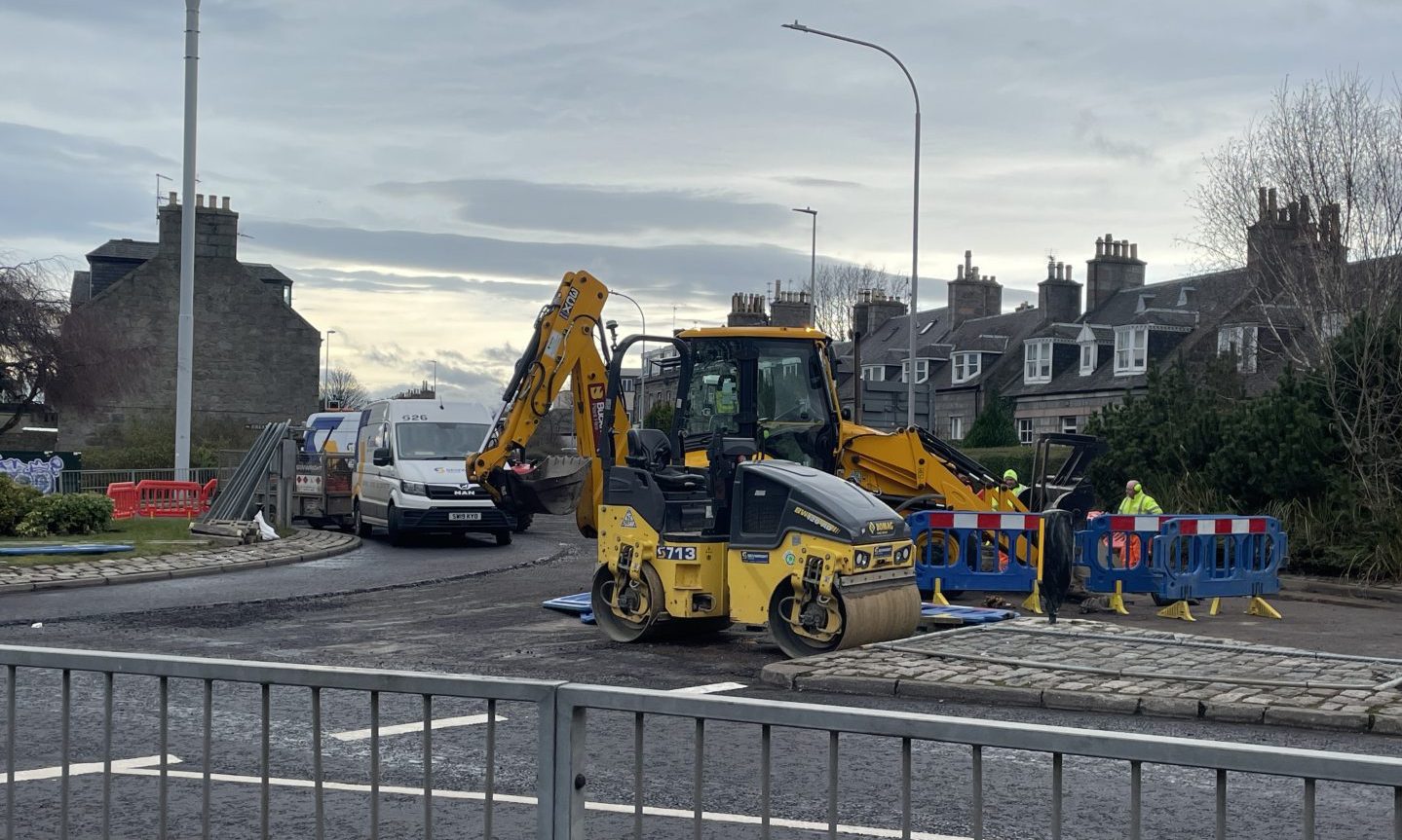 Holburn Street roadworks extended by five days