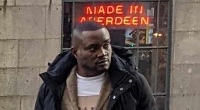 Crack cocaine dealer who dressed as carer avoids prison sentence