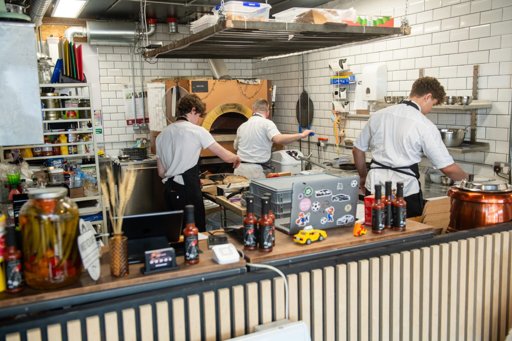 The Gaff in Ellon: Did our pizza, garlic balls and cannolis deliver?