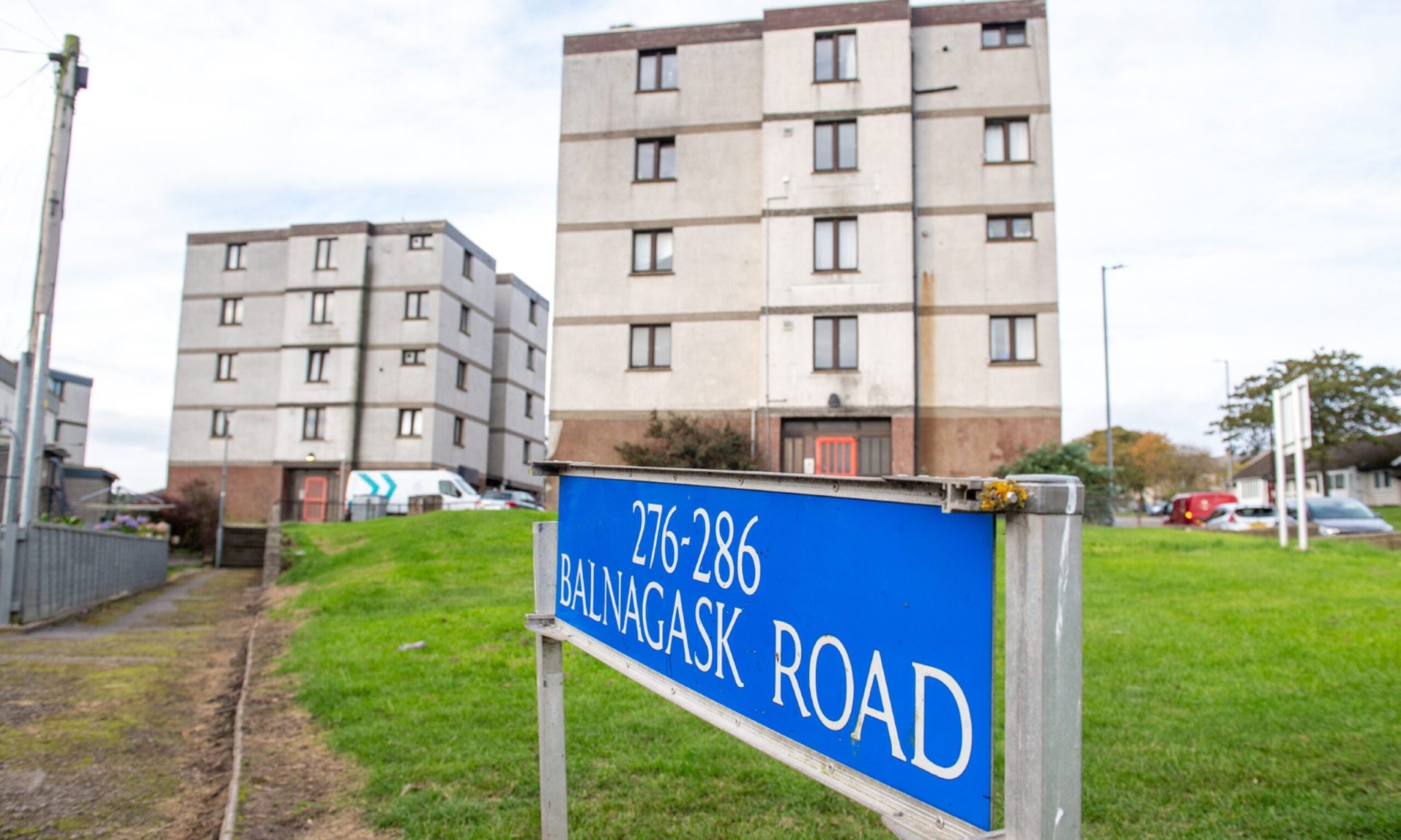 Angry Torry residents grill council over handling of Raac crisis