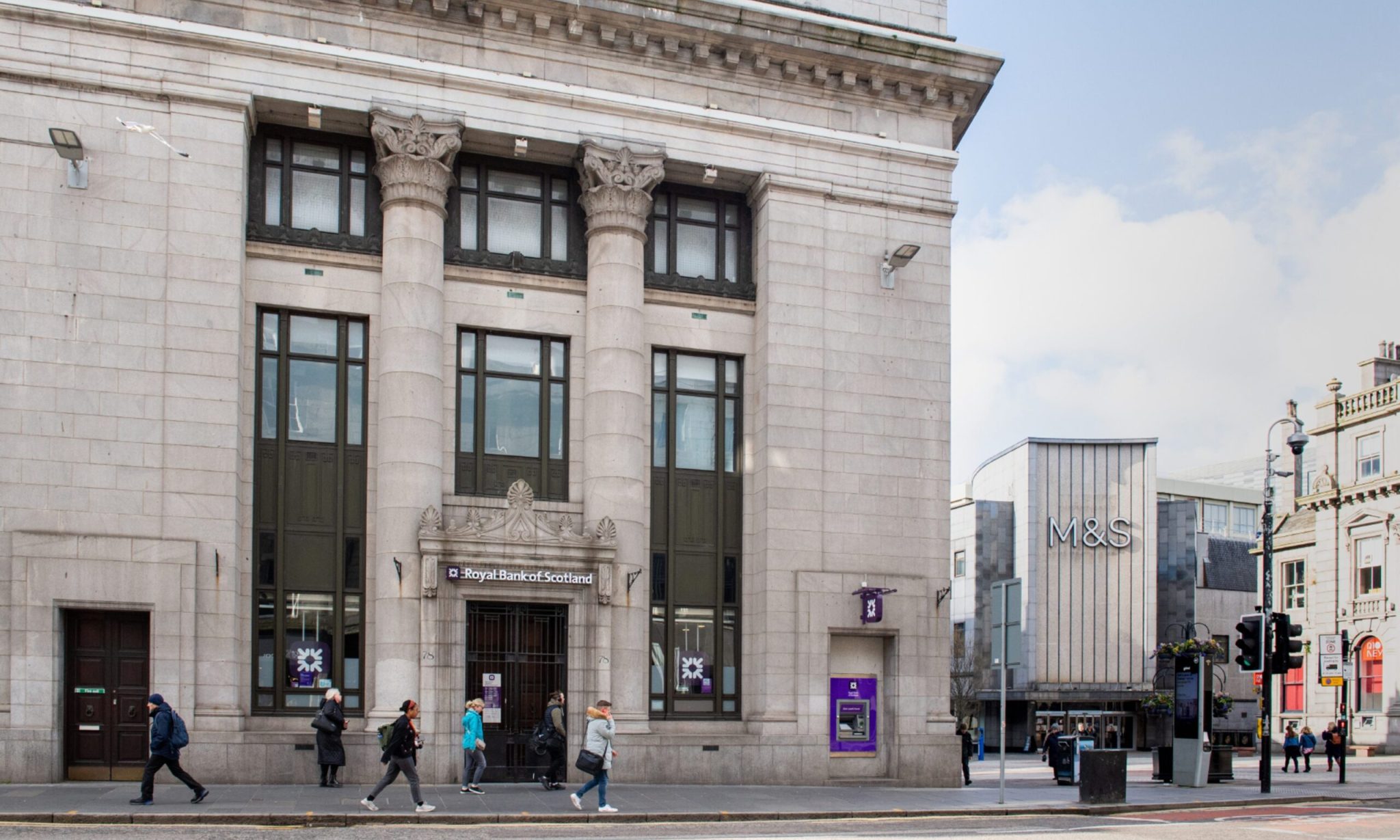 Aberdeen and Inverness RBS branches to close