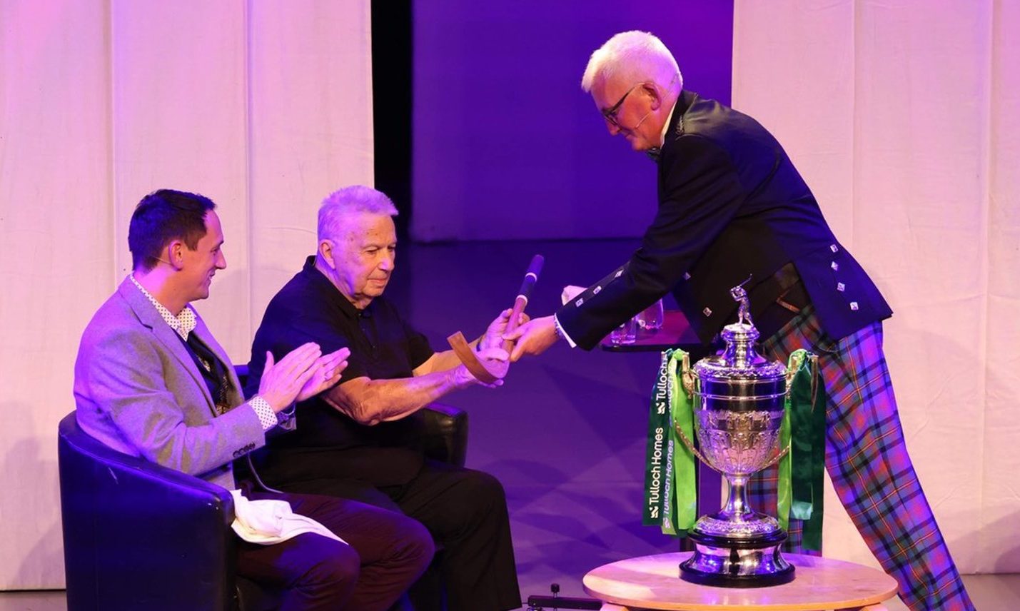 Tributes paid to the Ceilidh King Fergie MacDonald