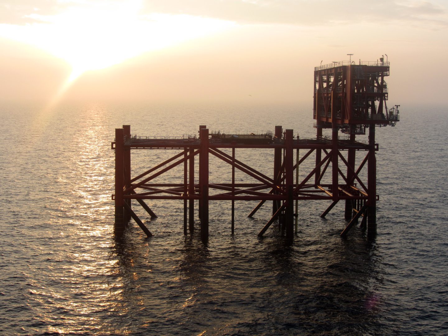 Jim Ratcliffe's Ineos delivers £10m boost for Aberdeen firm Apollo