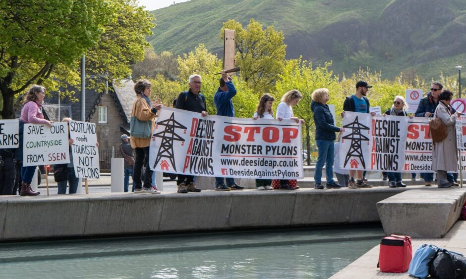 Aberdeenshire protester warns ‘we are frightened’ at 'super-pylons' rally
