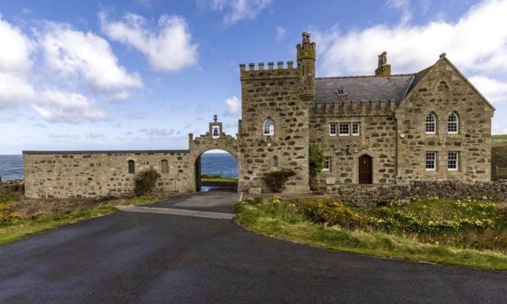 Aberdeenshire castle which appeared in 'The Crown' for sale