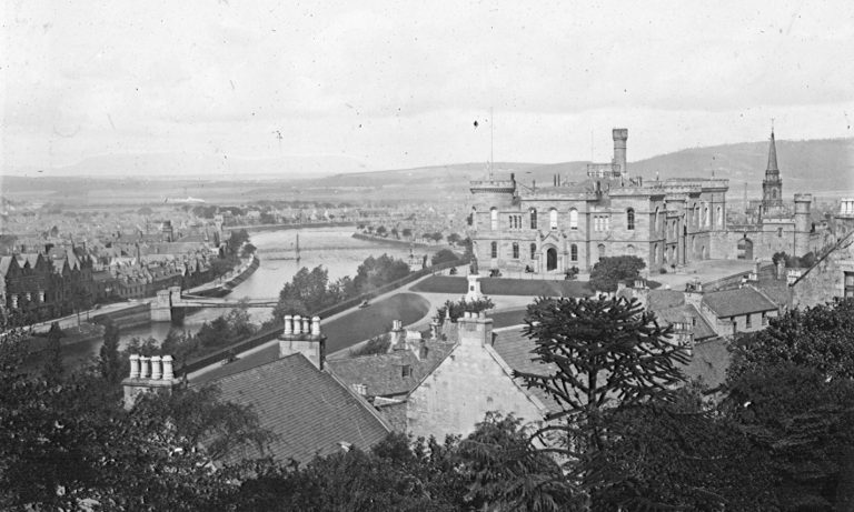 Inverness Castle history: kings and queens, prisoners and tourists
