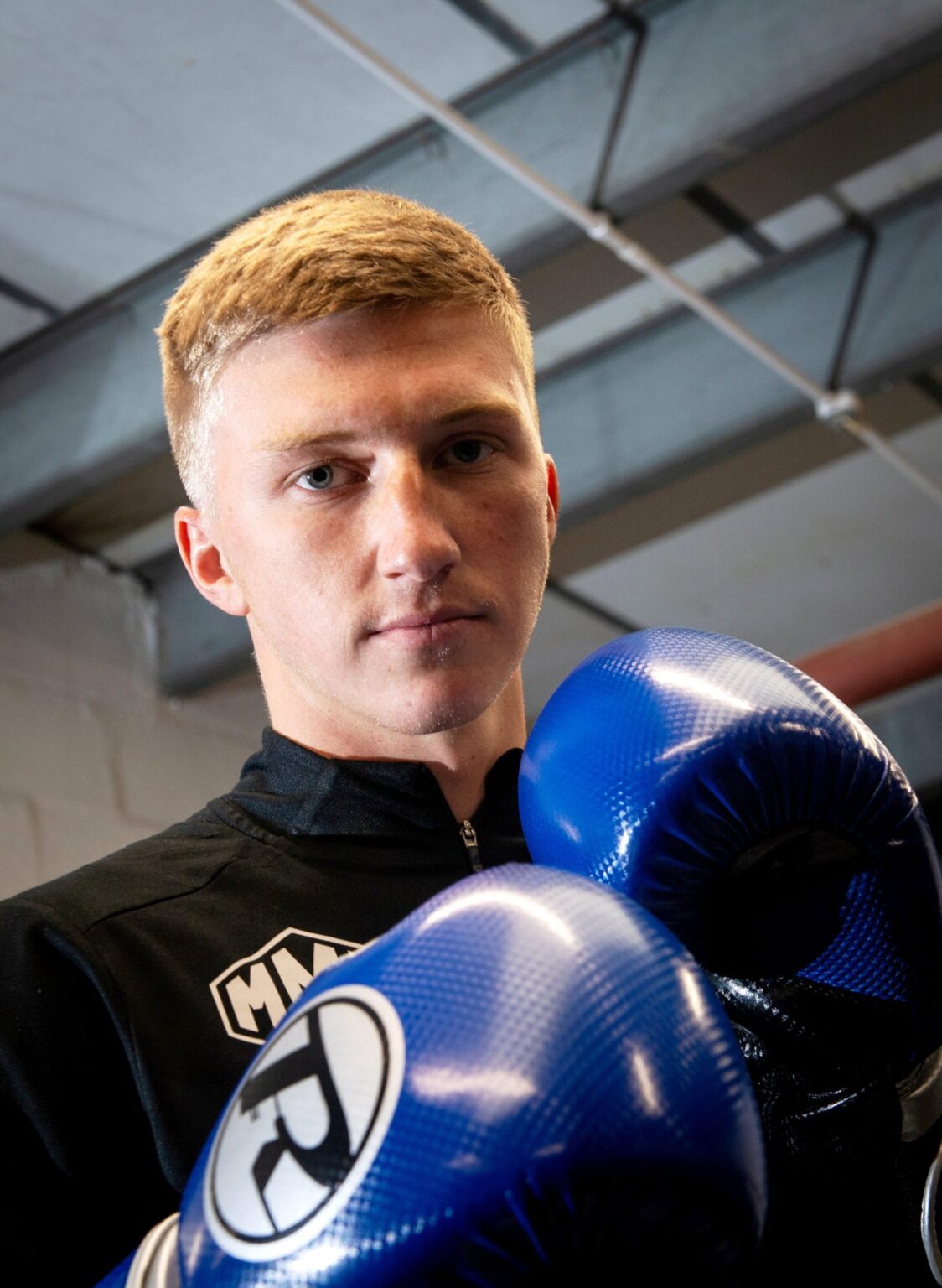 Aberdeen boxer McPherson suffers collapsed lung from car door
