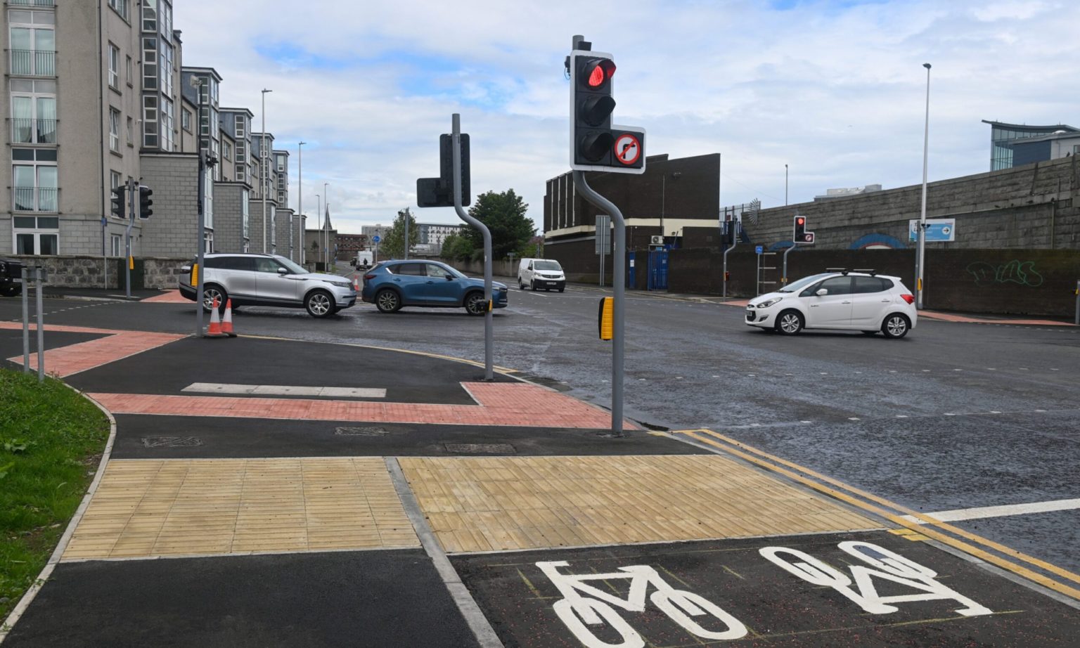 Aberdeen city centre bus gate decision delayed until July