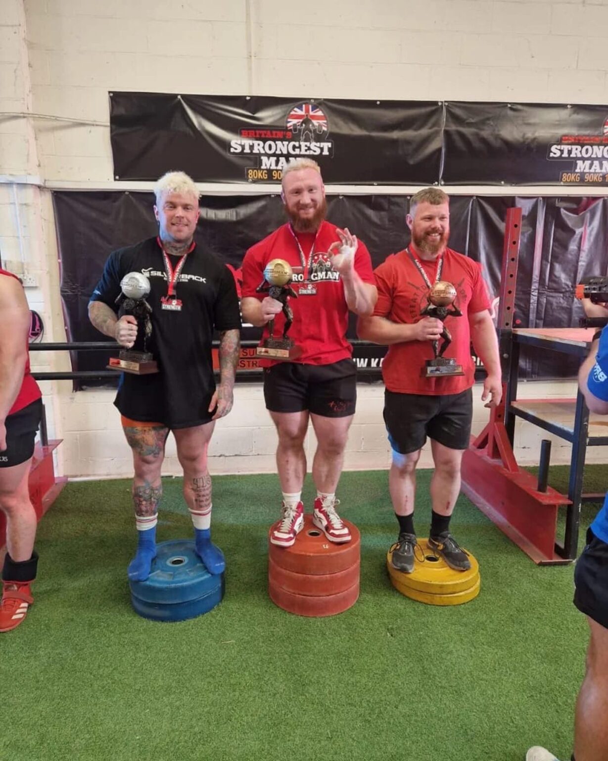 Turriff strongman can carry close to half-a-tonne on his shoulders