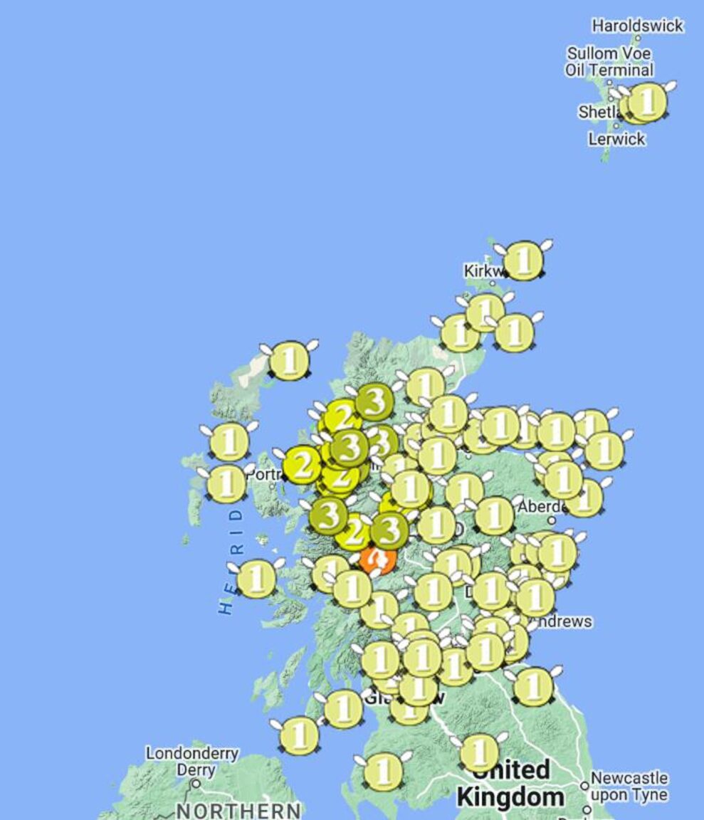 Midges: Forecast warns of level 5 swarms in Highlands and Islands