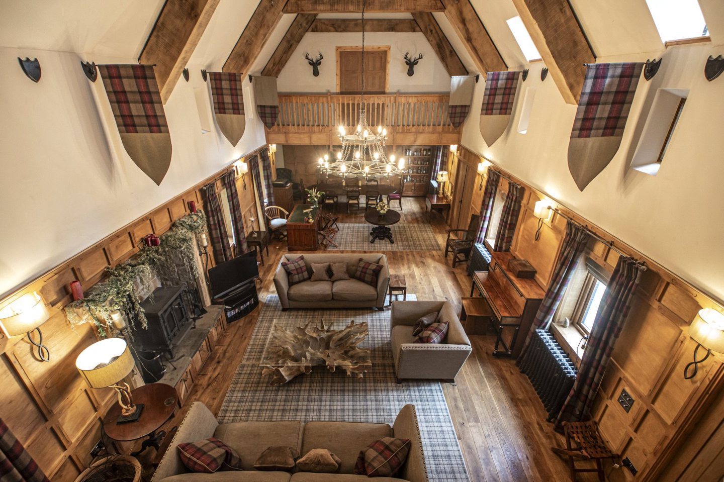 White Rose Tower: Highland B&B featuring Great Hall for sale