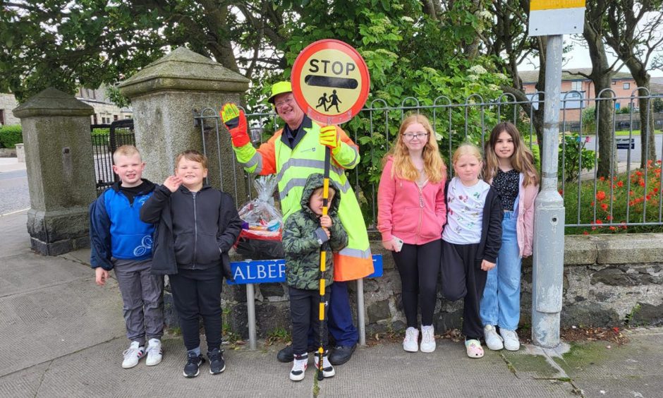 Aberdeenshire lollipop people: End of an era for 'local legends'
