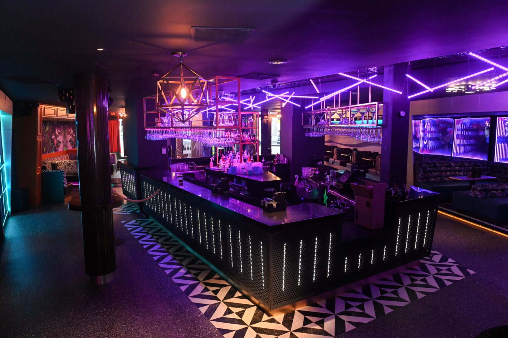 First look at Paramount bar's £400,000 revamp