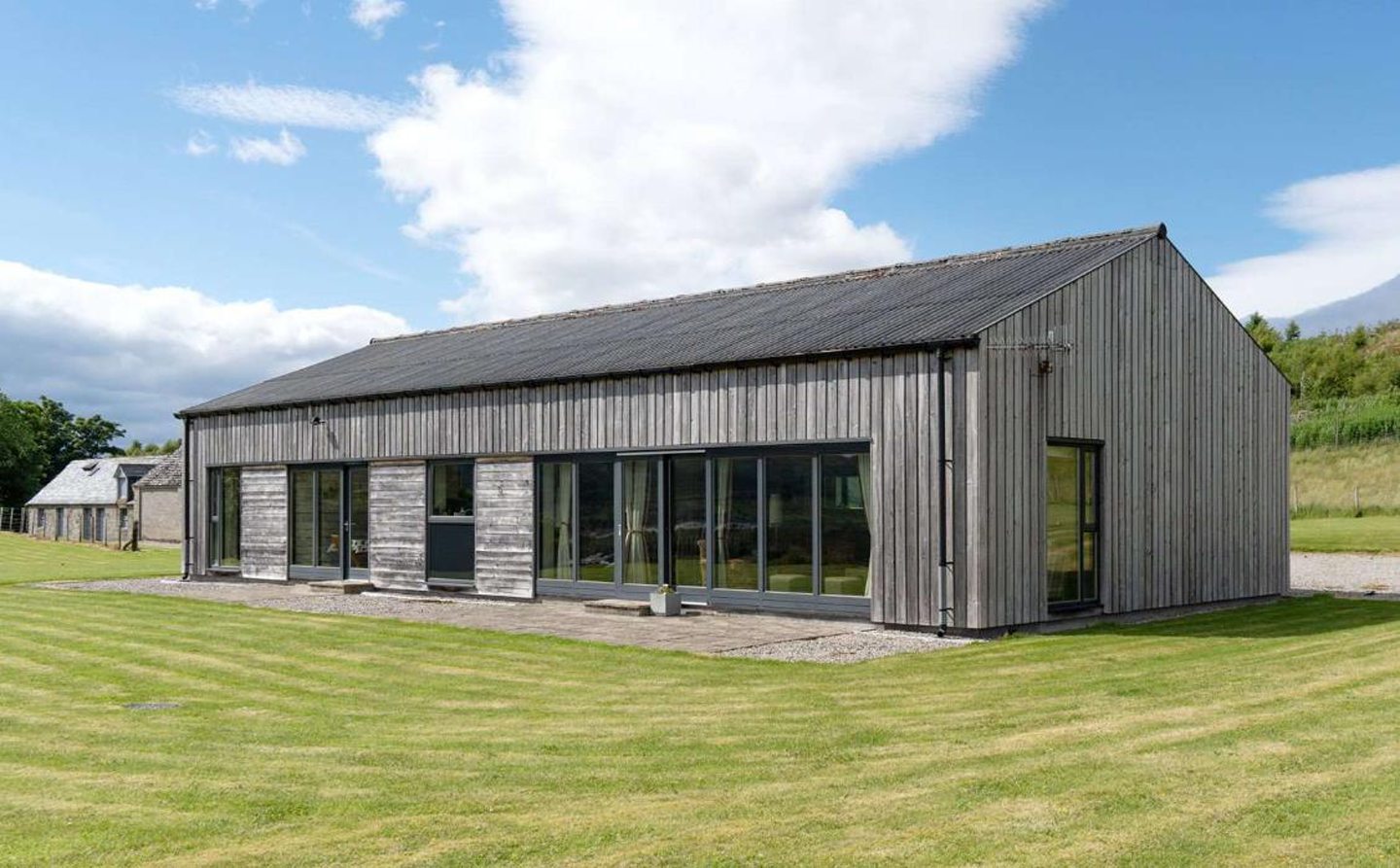 £2.4m Highland riverside estate that comes with 184 acres of land