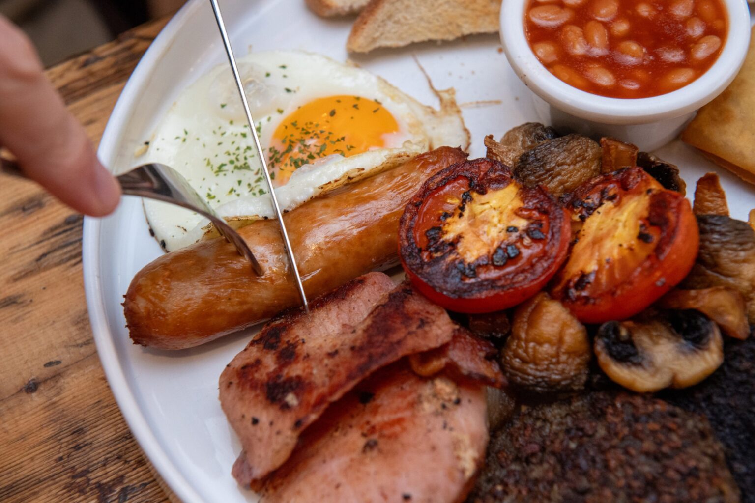 We visit Kemnay's Café 83 – declared 'best café aroon' by a regular