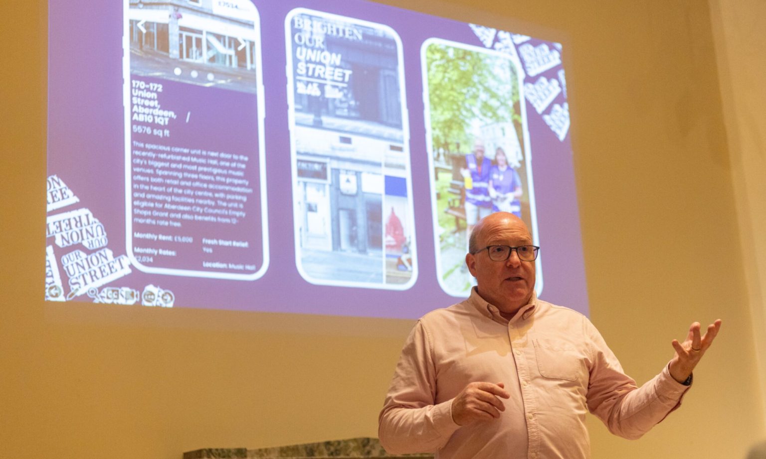 Bob Keiller bus gates plea ahead of major council meeting