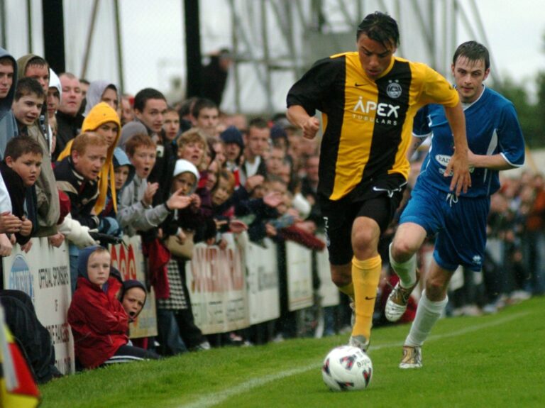 Aberdeen's new 2025/26 third kit - best third/special strip ever?