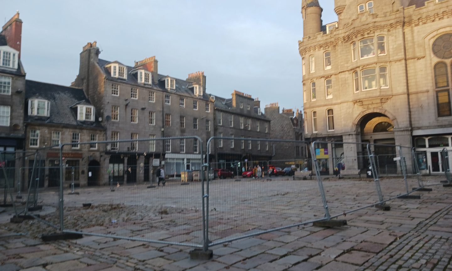 Castlegate shop owners: 'Fences have blocked footfall for months'