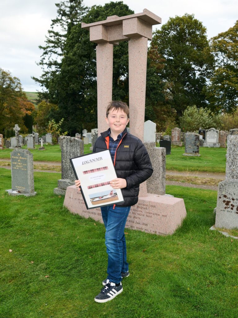 Loganair: Schoolboy restores airline founder's headstone