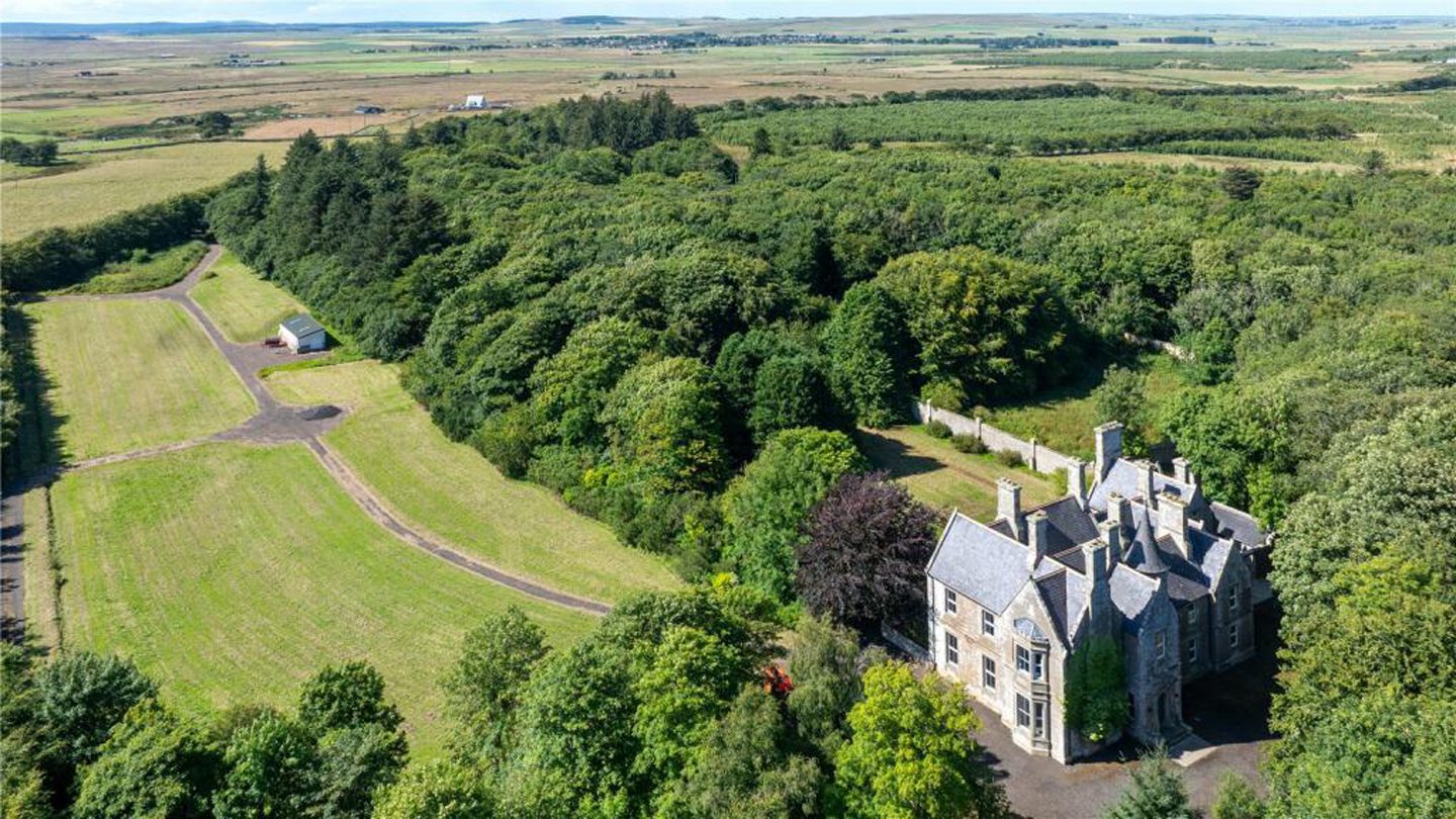 11-bedroom Highland mansion for sale