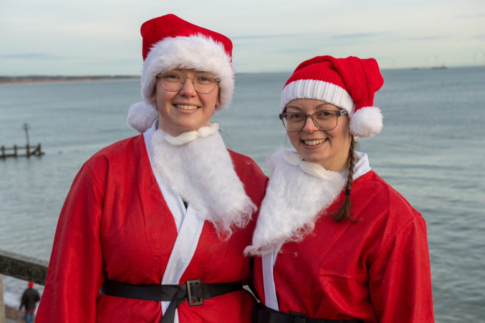 Gallery: Santa’s descend on Aberdeen beachfront for annual 5K