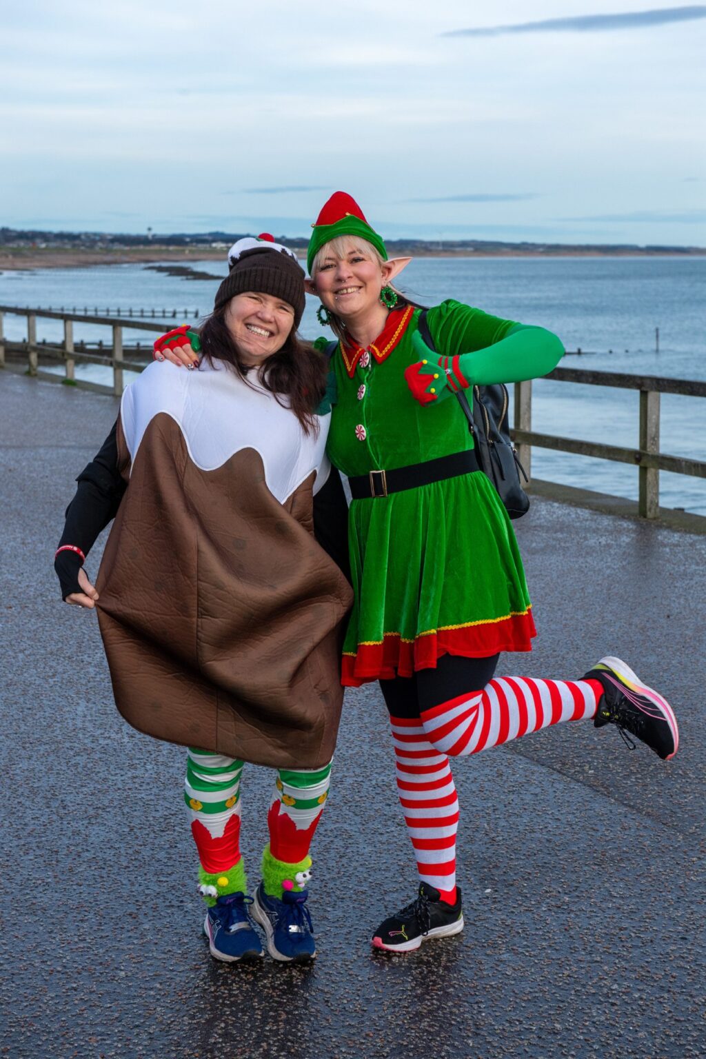 Gallery: Santa’s descend on Aberdeen beachfront for annual 5K
