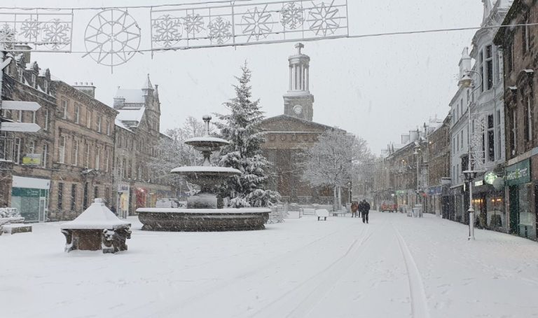 School closures and bus cancellations as Elgin blanketed in snow