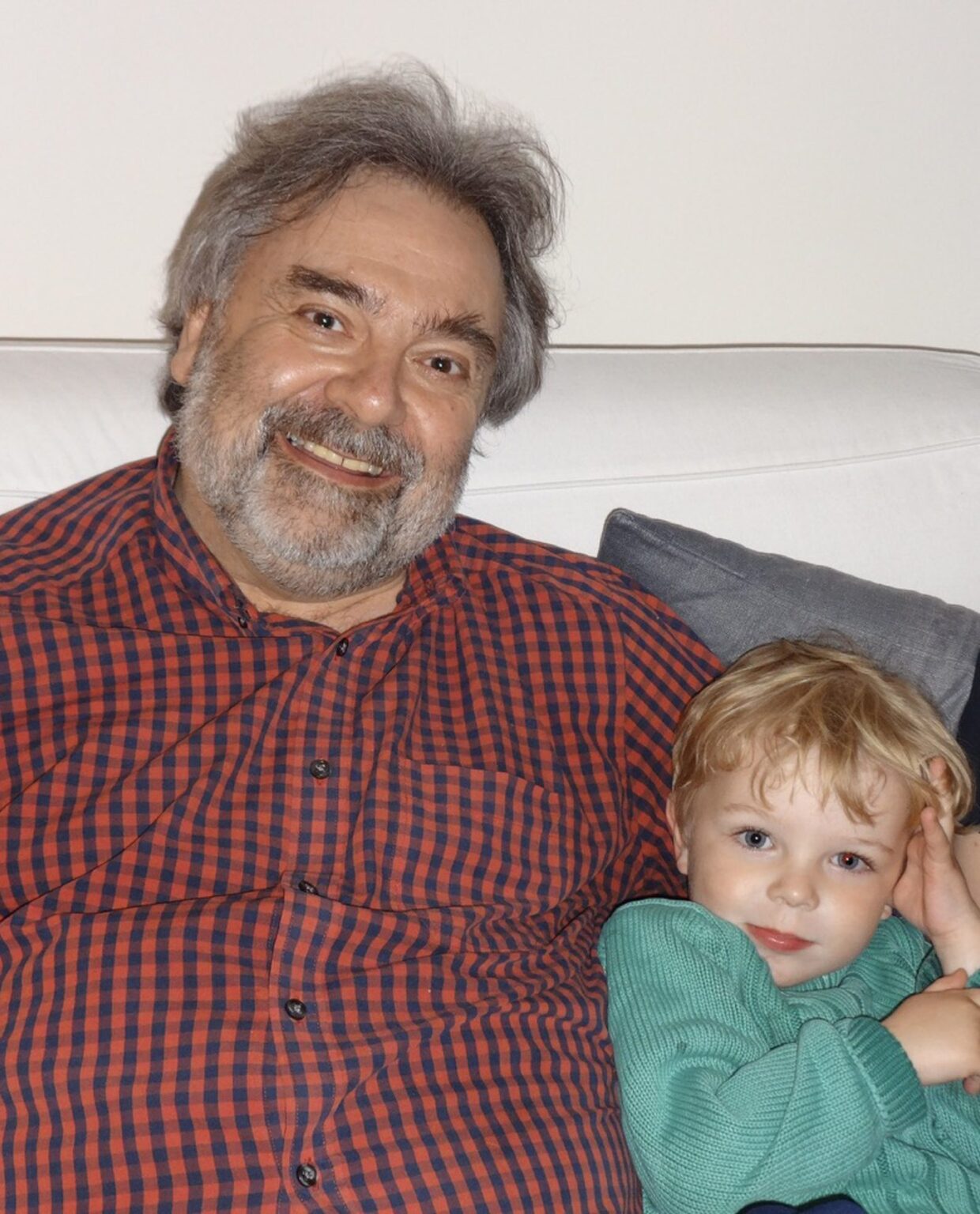 Flood of tributes to Bill Petrie, oil and gas 'legend'