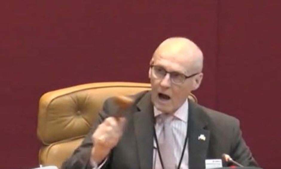 David Cameron gavel frenzy as provost resorts to 'nuclear option'