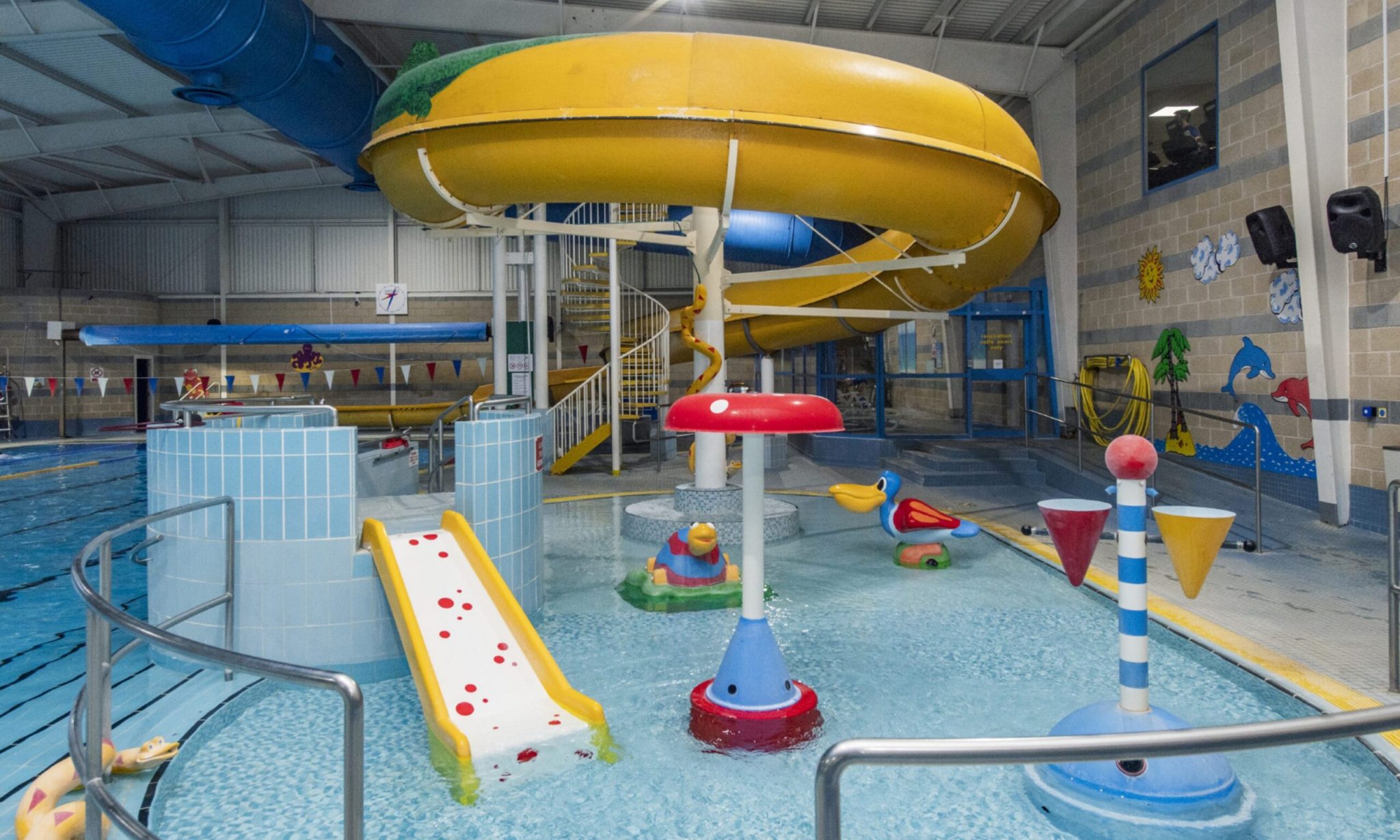 Moray Leisure Centre: Flume repairs to begin