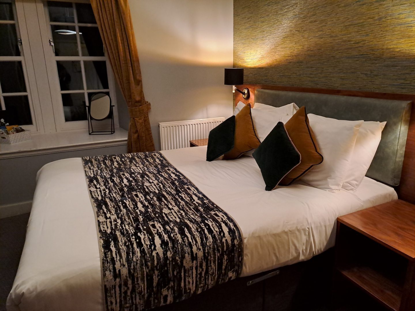 Four in a Bed: Blackfriars Inverness manager defends £400 rooms