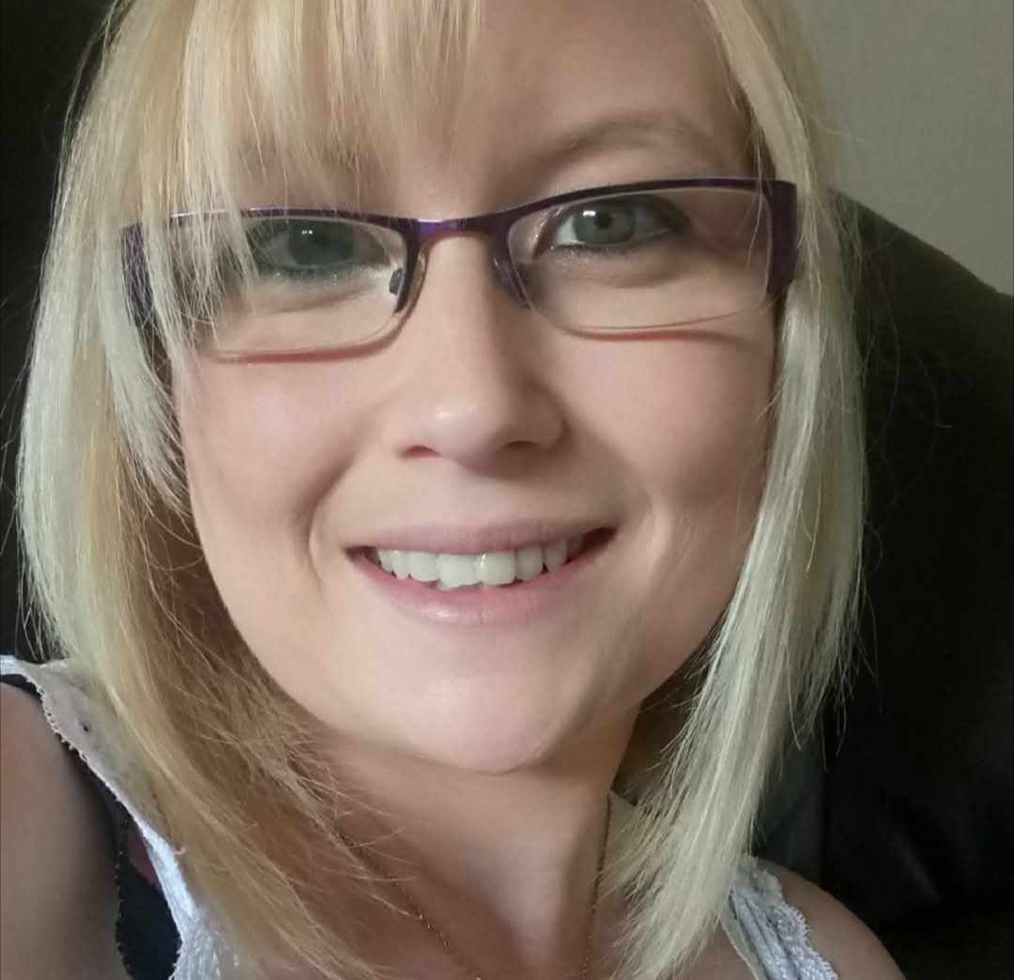 Woman who left cat to starve narrowly avoids prison sentence