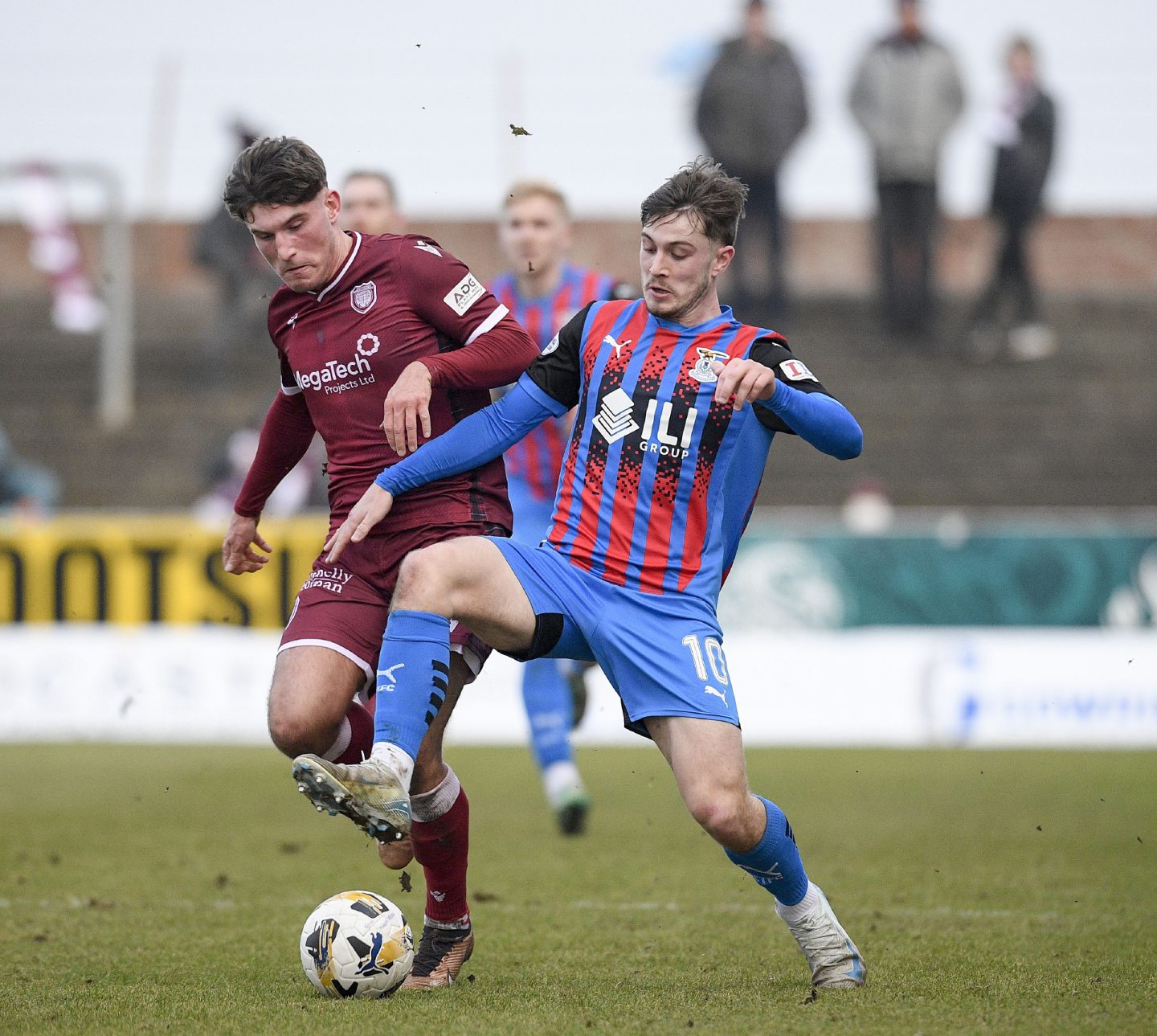 Which Aberdeen FC youngsters shone against Inverurie Locos?