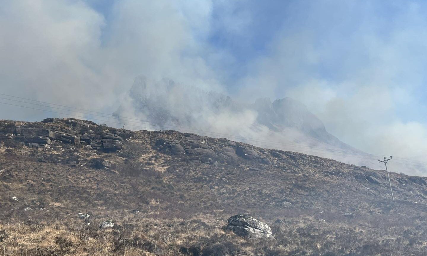 Firefighters battling Skye wildfire faced with wall of flame