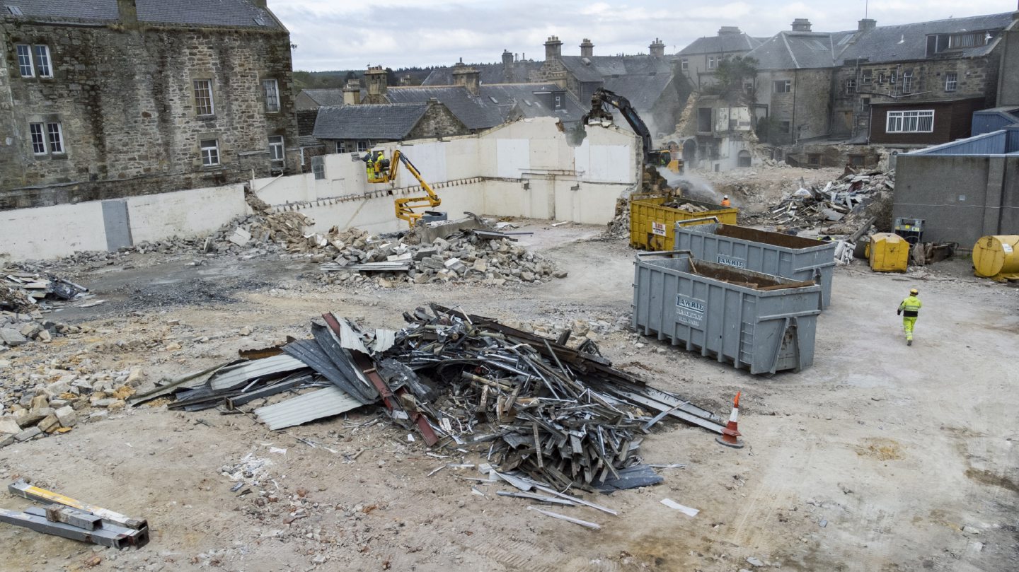 Junners demolition: Only archway remains of Elgin toy shop