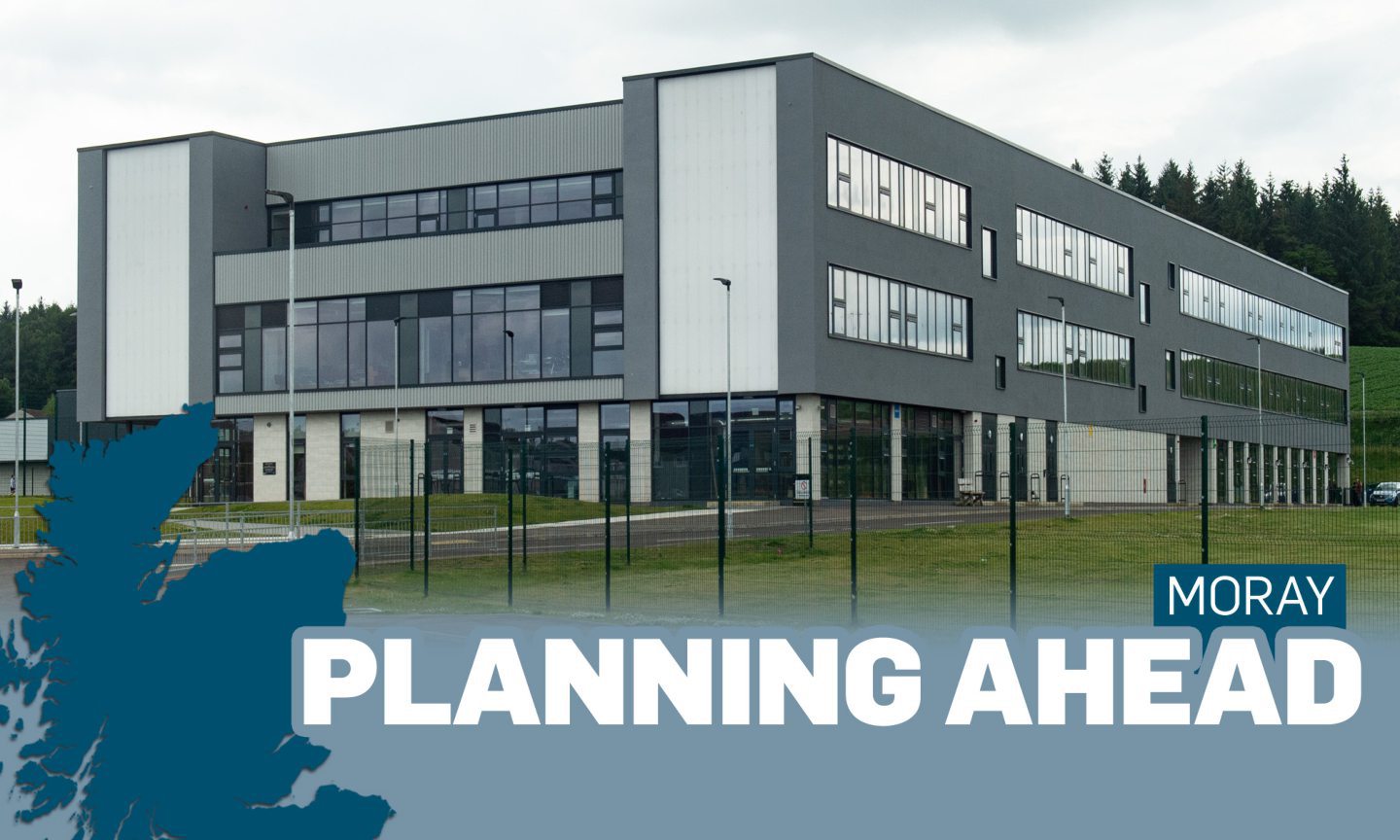 Elgin High School: School extension opening pushed back