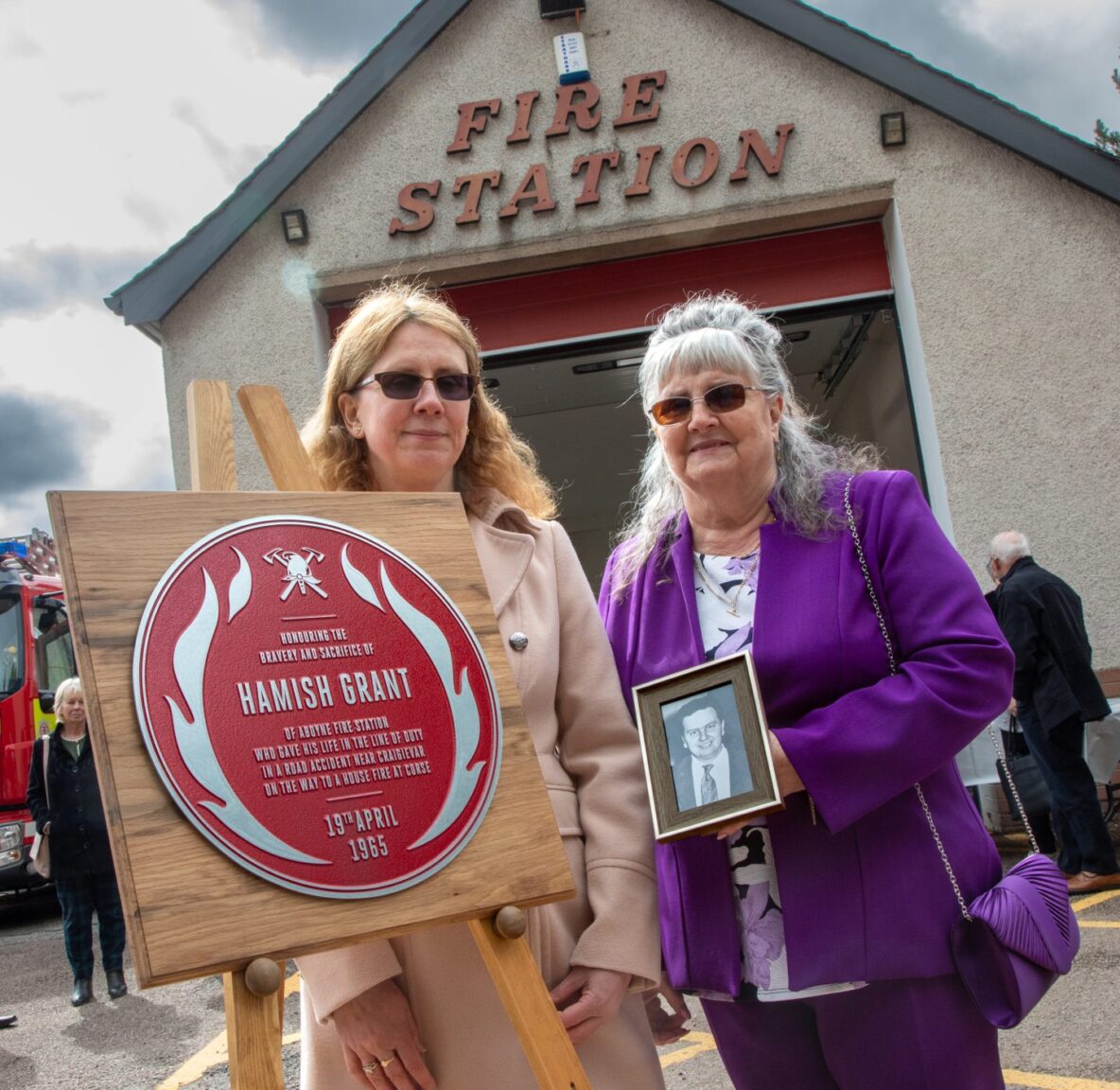 Aboyne firefighter Hamish Grant remembered with Red Plaque