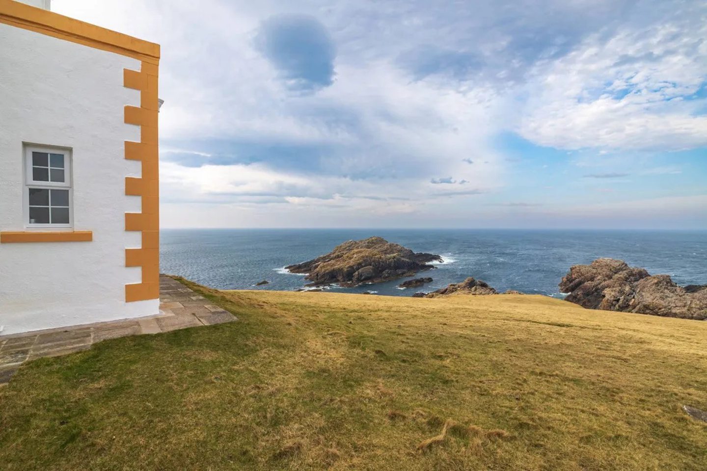 Bothy at Strathy Point Lighthouse hits the market at £75k