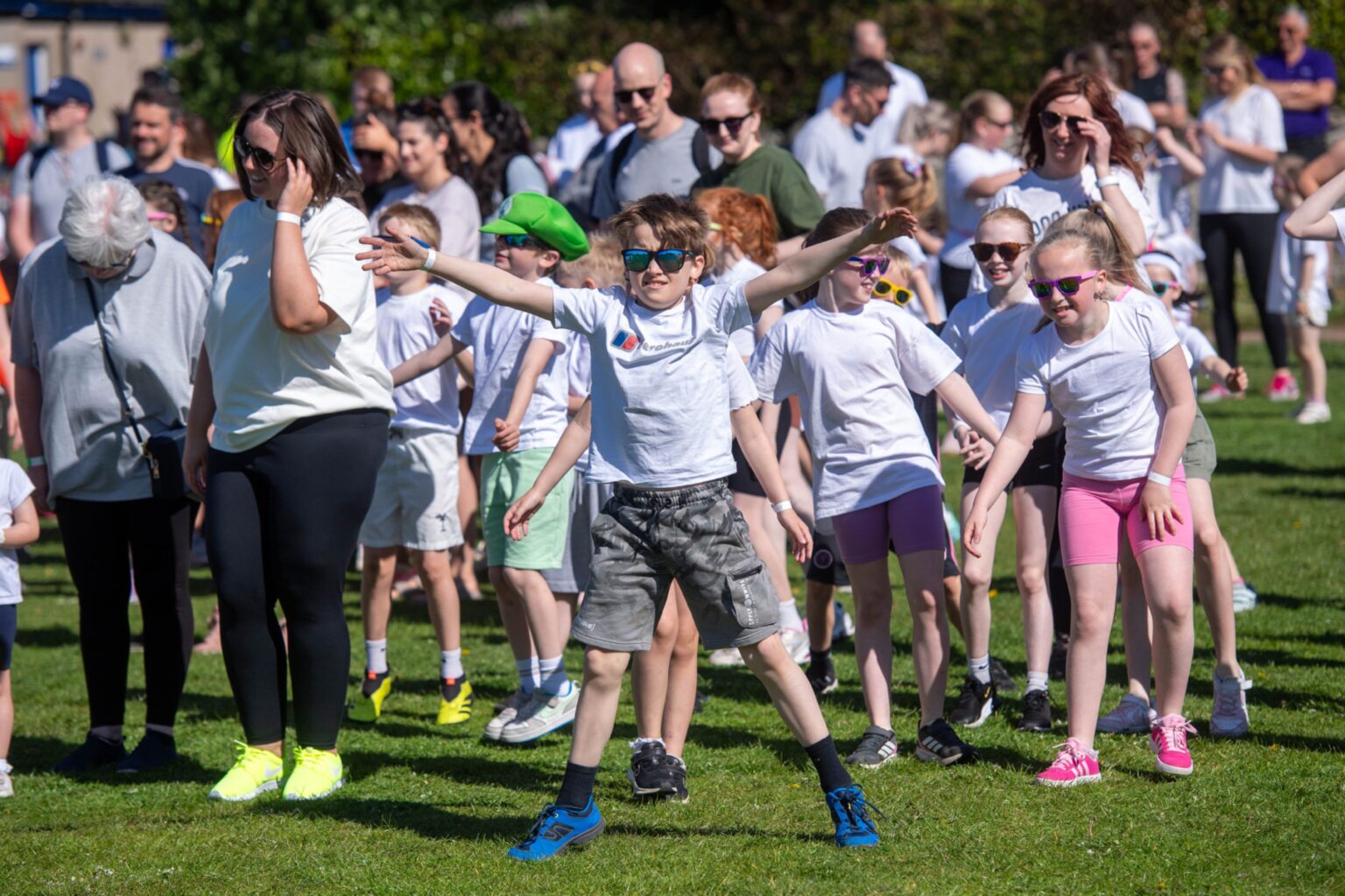 GALLERY: Ellon Primary hosts first colour fun run at Gordon Park ...
