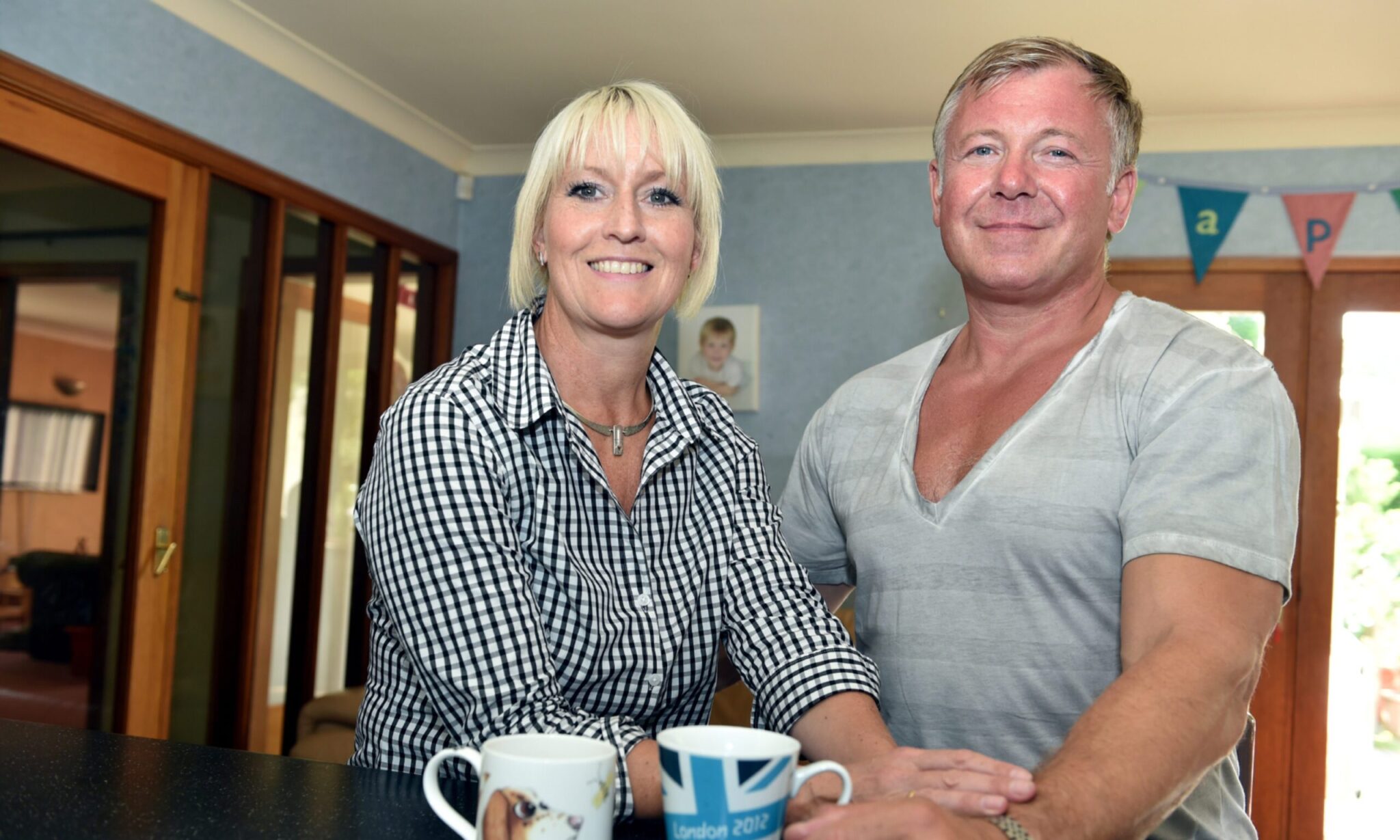 Tributes paid to Elgin bodyguard Lee Sansum