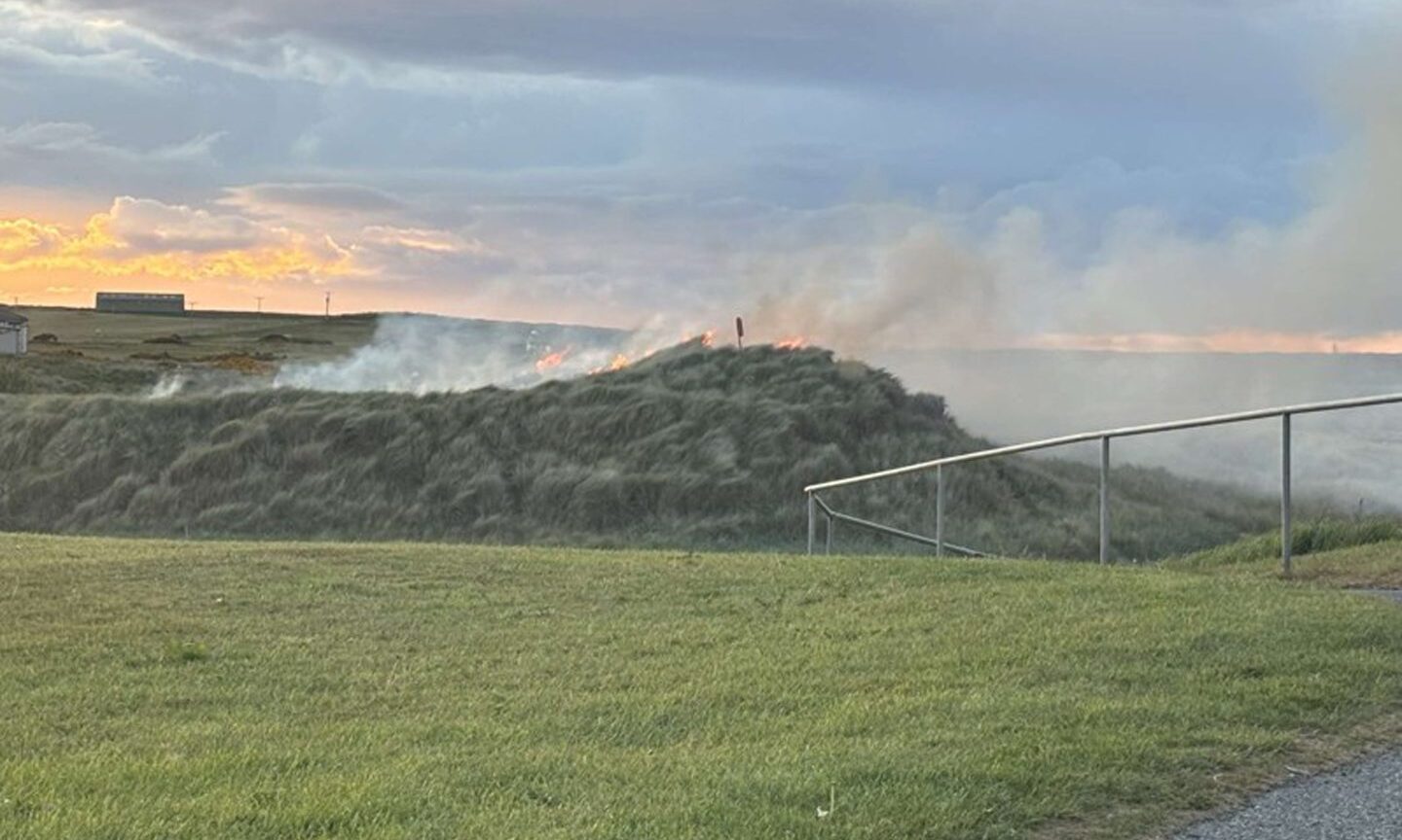 Fire crews battle blaze at Ugie Beach Peterhead