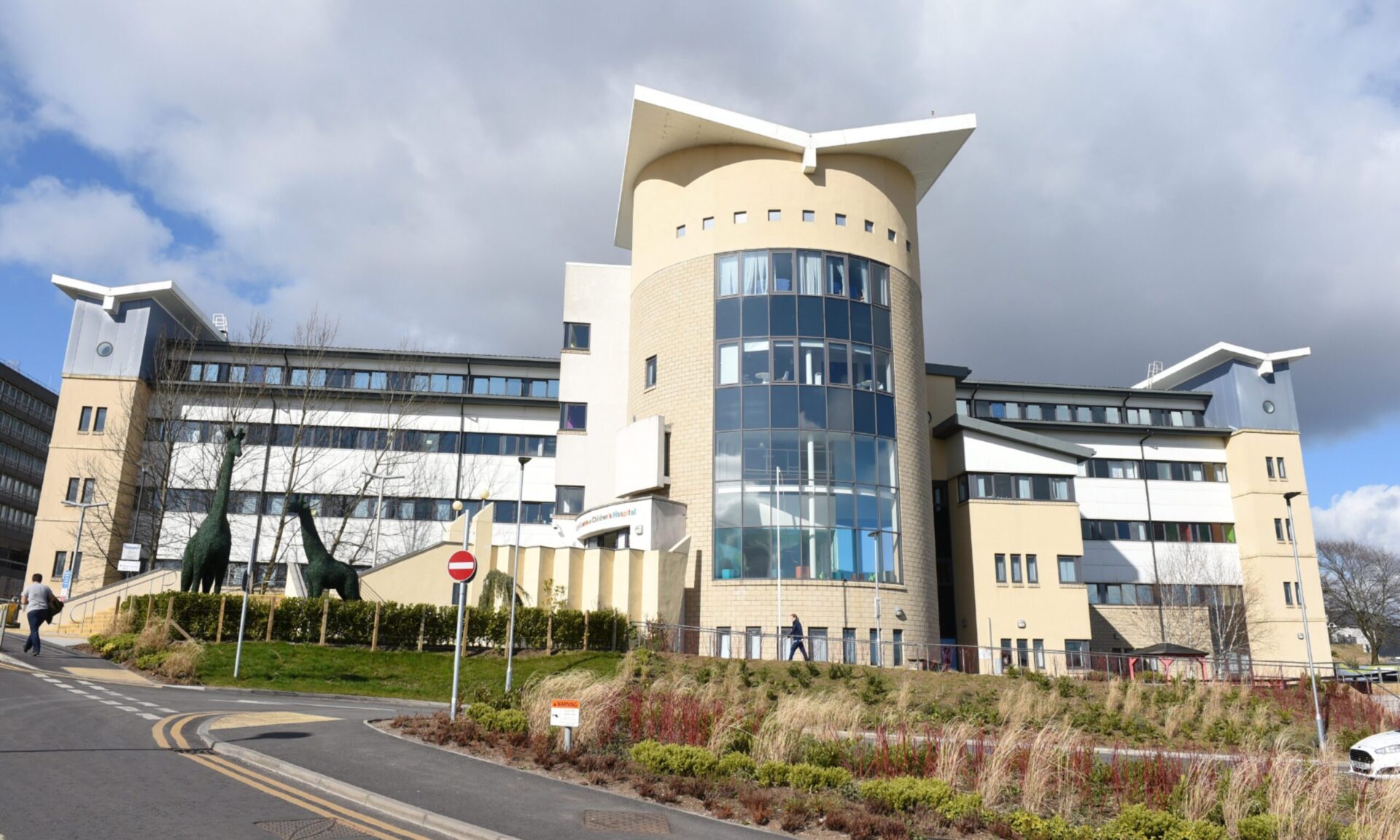 Masks are back as Aberdeen hit with high number of flu admissions
